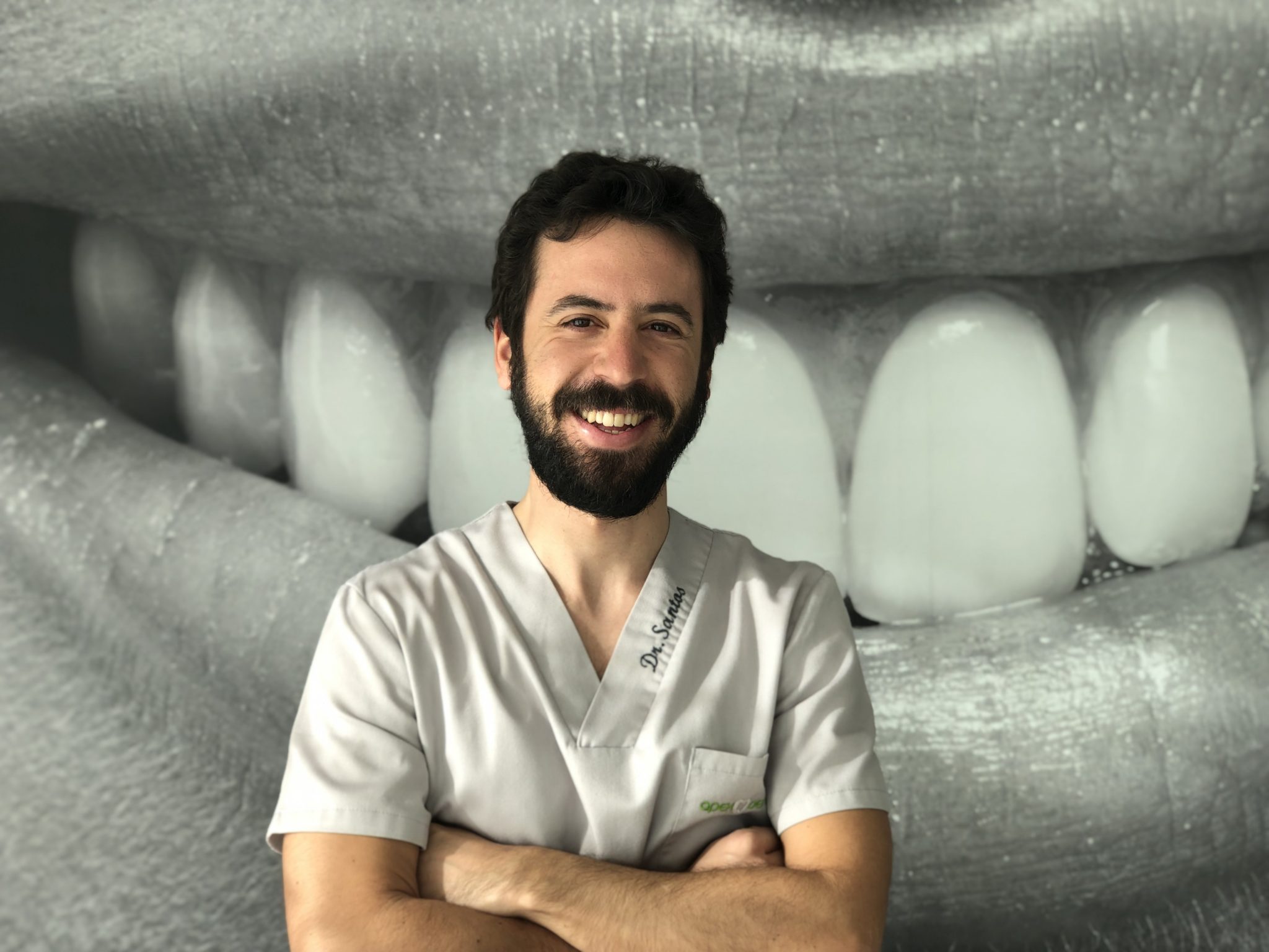 Dr. Javier Santos Cubero - Apex Dental
